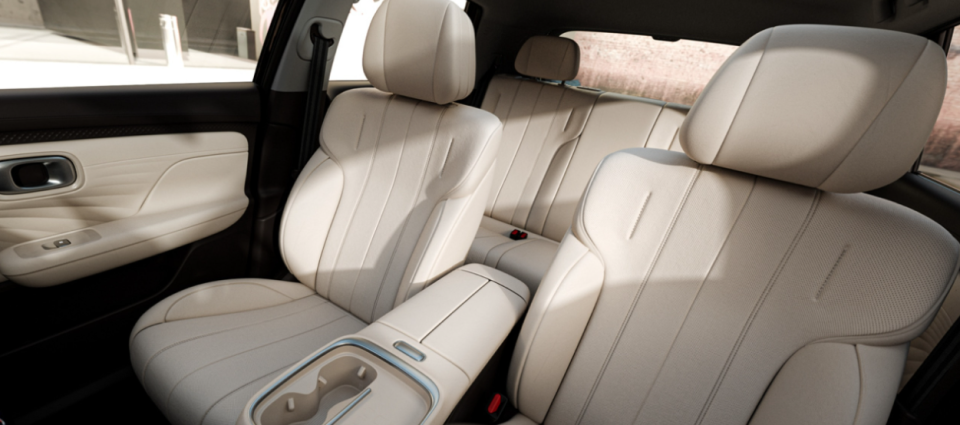 长续航纯电车才6.98万起！轴距2750mm+智能座舱！还看比亚迪海鸥？_腾讯新闻