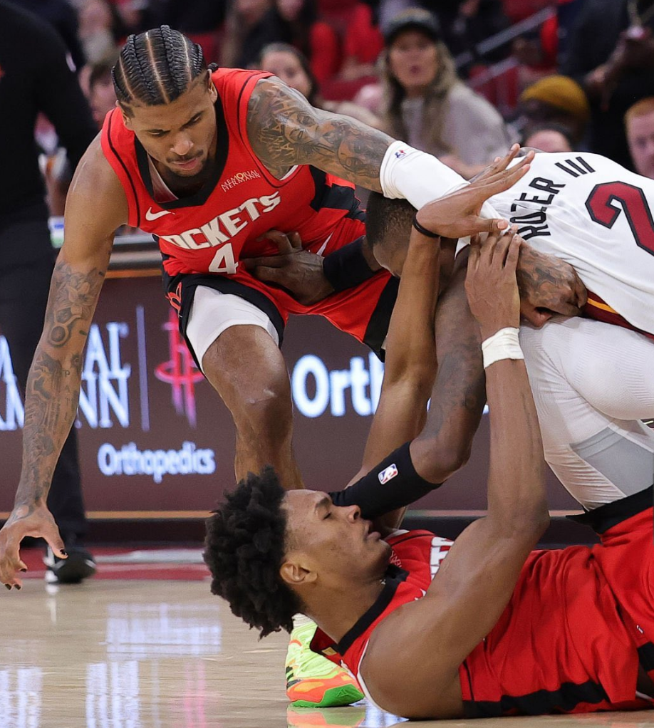 NBA／衝突前Tyler Herro存挑釁一幕 混戰後抽身被嘲諷對噴Amen Thompson、Tari Eason落下風 – 每天好日子