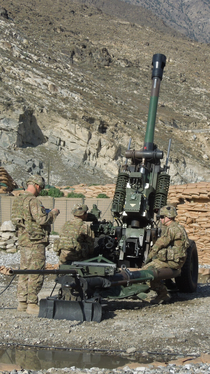M119型105毫米牵引式榴弹炮 具有高精度和长射程 结构紧凑重量轻_腾讯新闻