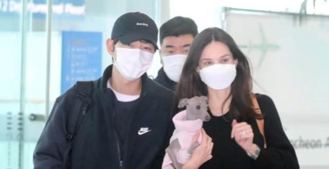 宋仲基确认妻子今年生产，称要赶在宝宝出生前与凯蒂疯狂约会_腾讯新闻