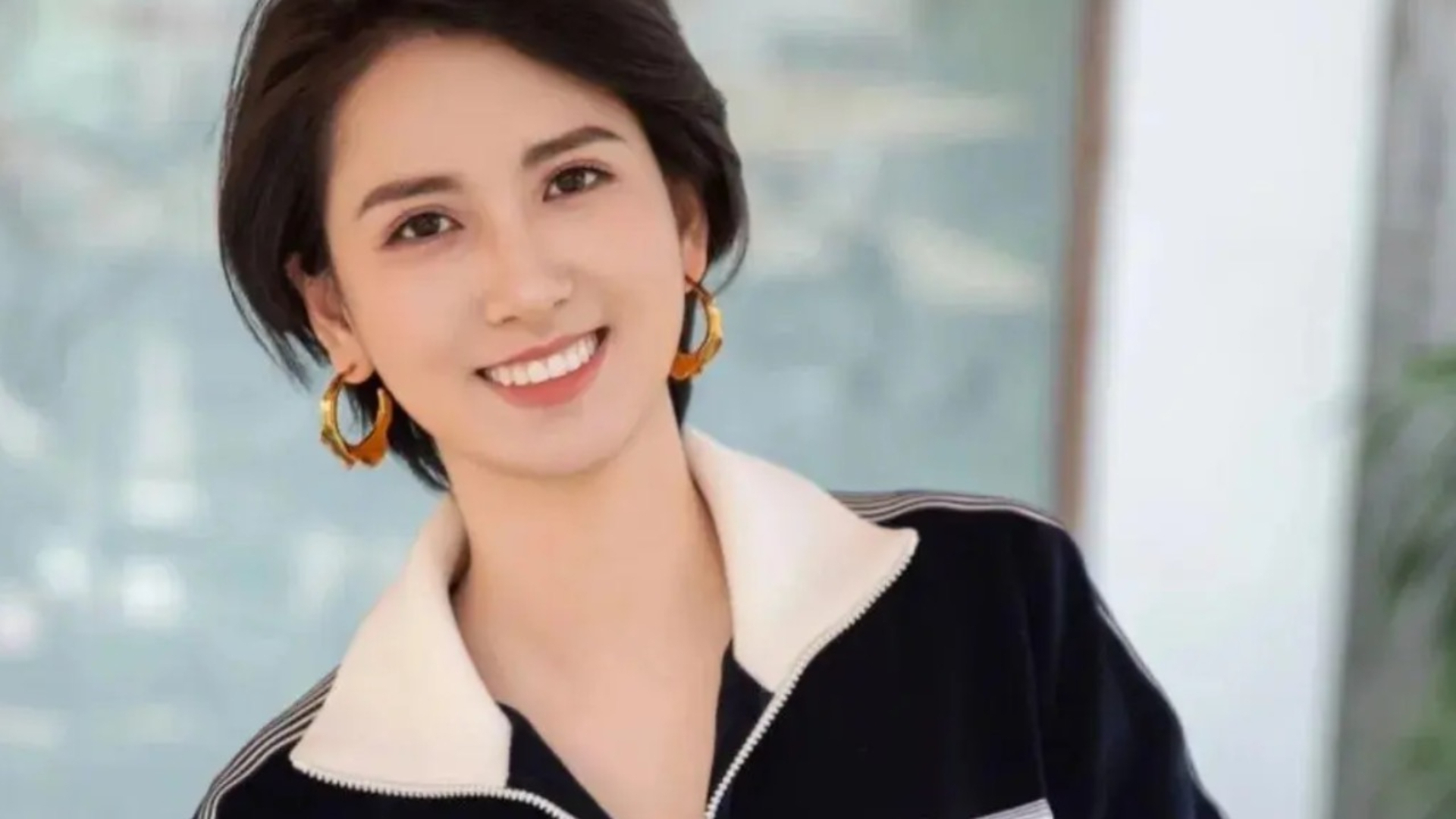 确认了！OPPO知名产品经理Monica宣布离职，账号简介已更新_腾讯新闻