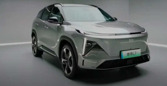 国产SUV卷王，最高续航1300km＋，家用就从这4款里选_腾讯新闻