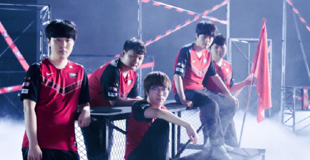 JDG全员上榜，WBG全员落榜！韩网票选世界赛Top20选手_腾讯新闻