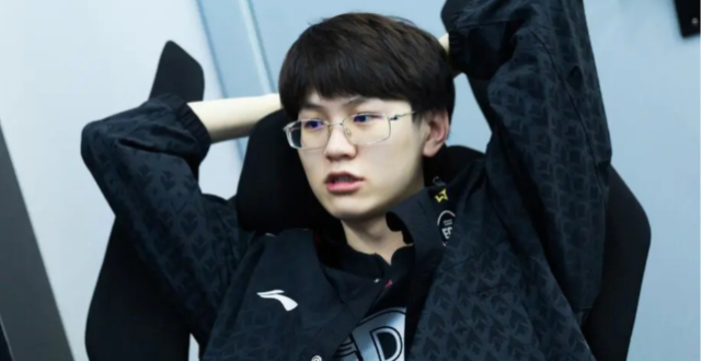 Meiko创造LPL记录，9年从未缺席一场比赛，被调侃身体是铁打的_腾讯新闻