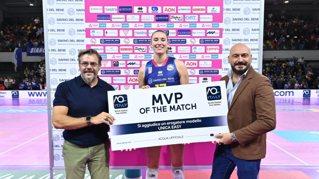 MVP安特罗波娃！意大利女排甲级联赛揭幕战斯坎迪奇3:0库内奥HL_腾讯新闻