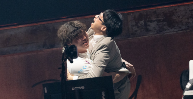 十年前诺言实现了！Tabe血虐T1晒S3皇族惨败SKT旧照_腾讯新闻