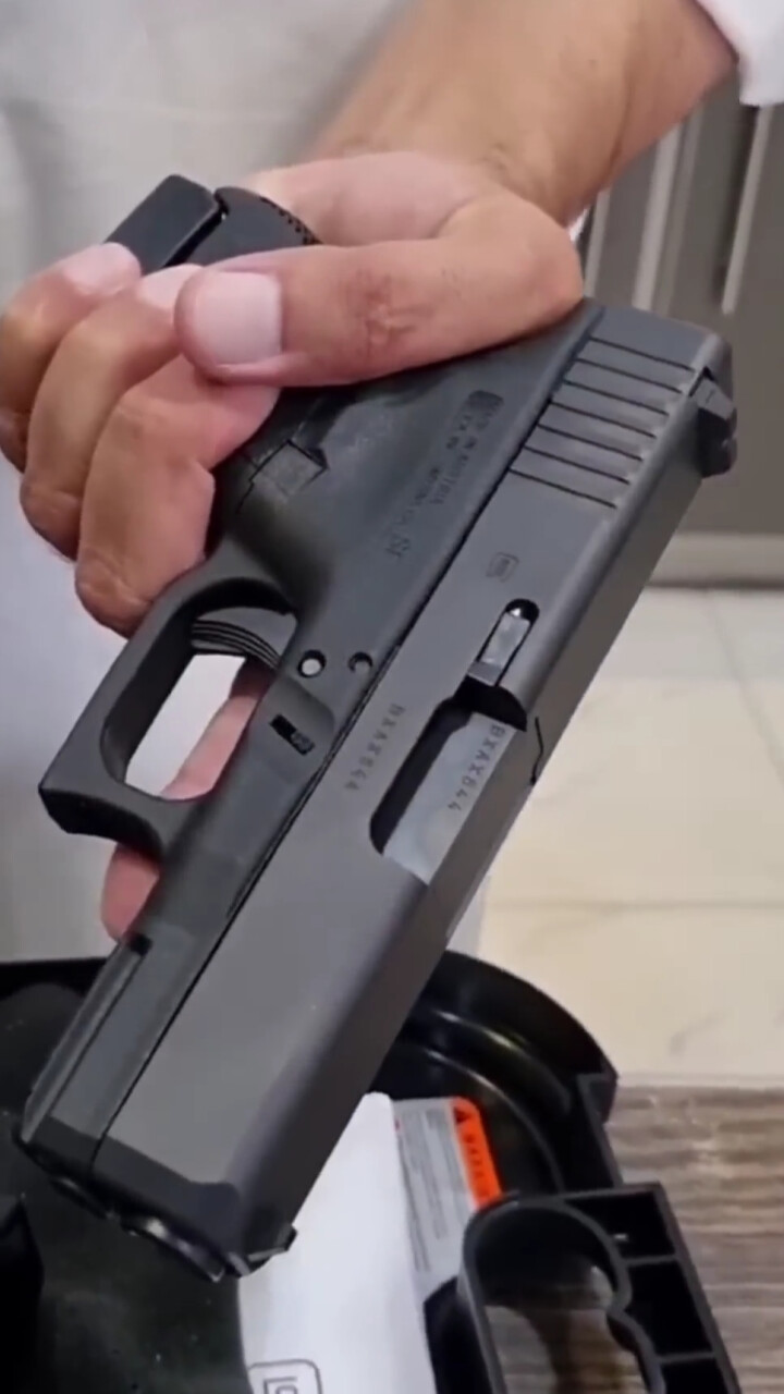 格洛克出品G30SF紧凑型半自动 具备一贯的高可靠性与易维护性_腾讯新闻