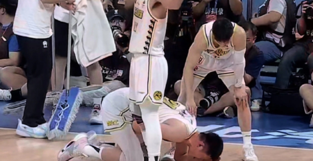 CBA总决赛G6：北京vs广厦 鹿死谁手？北京最后7分钟顽强追平_腾讯新闻