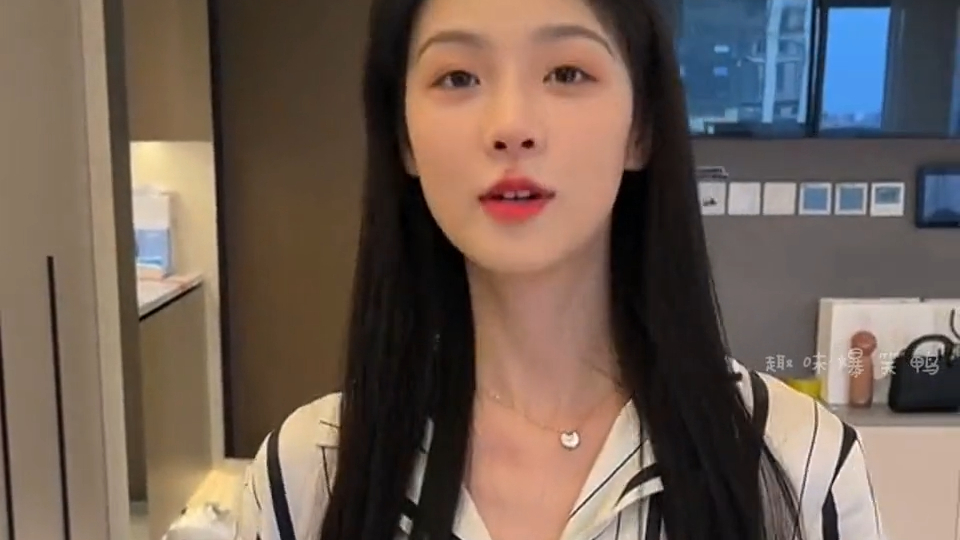 一个人可以走的很快，但两个人走好像更有意思，最美的爱情_腾讯新闻