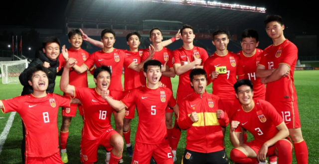 U22国足1-0绝杀韩国！刘浩帆压哨爆射，2战不败0失球_腾讯新闻