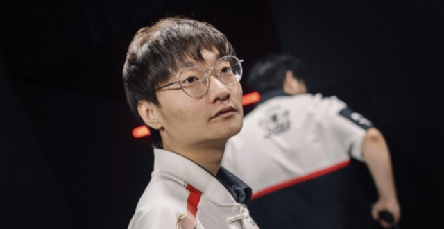 LPL常规赛最佳阵容：小天荣获MVP！BLG仅3人入选，JKL二阵AD_腾讯新闻