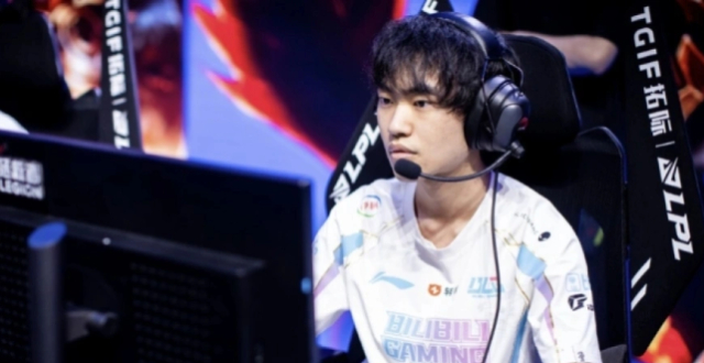 BLG2-0击败LGD，完成复仇！ELK对线单杀少爷_腾讯新闻