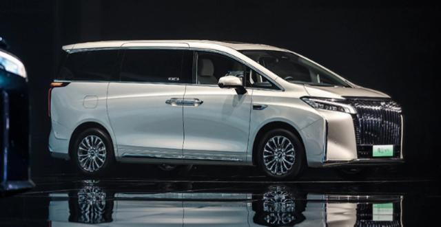 售33.58-40.58万元 魏牌高山DHT-PHEV中大型MPV上市_腾讯新闻