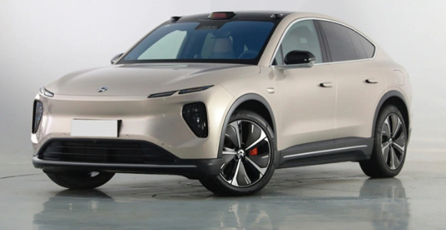 售35.80万元起 配激光雷达和电动尾翼 新一代蔚来EC6正式上市_腾讯新闻