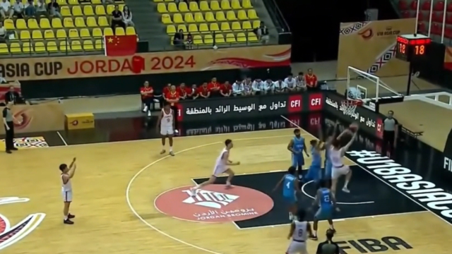 碾压！中国男篮U18狂胜印度46分，首节直接打崩，对手单节仅7分_腾讯新闻