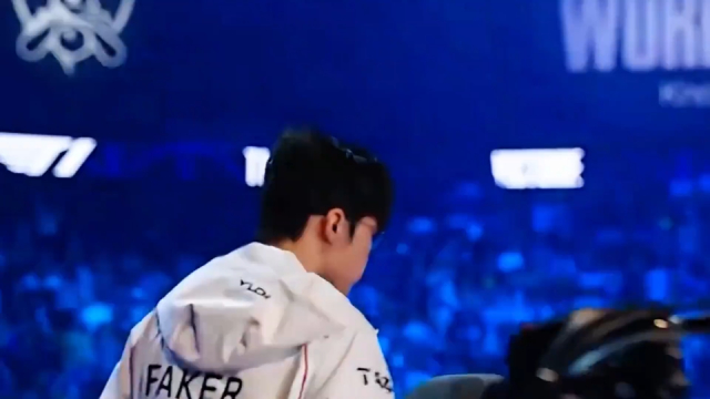T1战胜GenG晋级S14世界赛总决赛，Faker距离五冠仅差最后一步_腾讯新闻