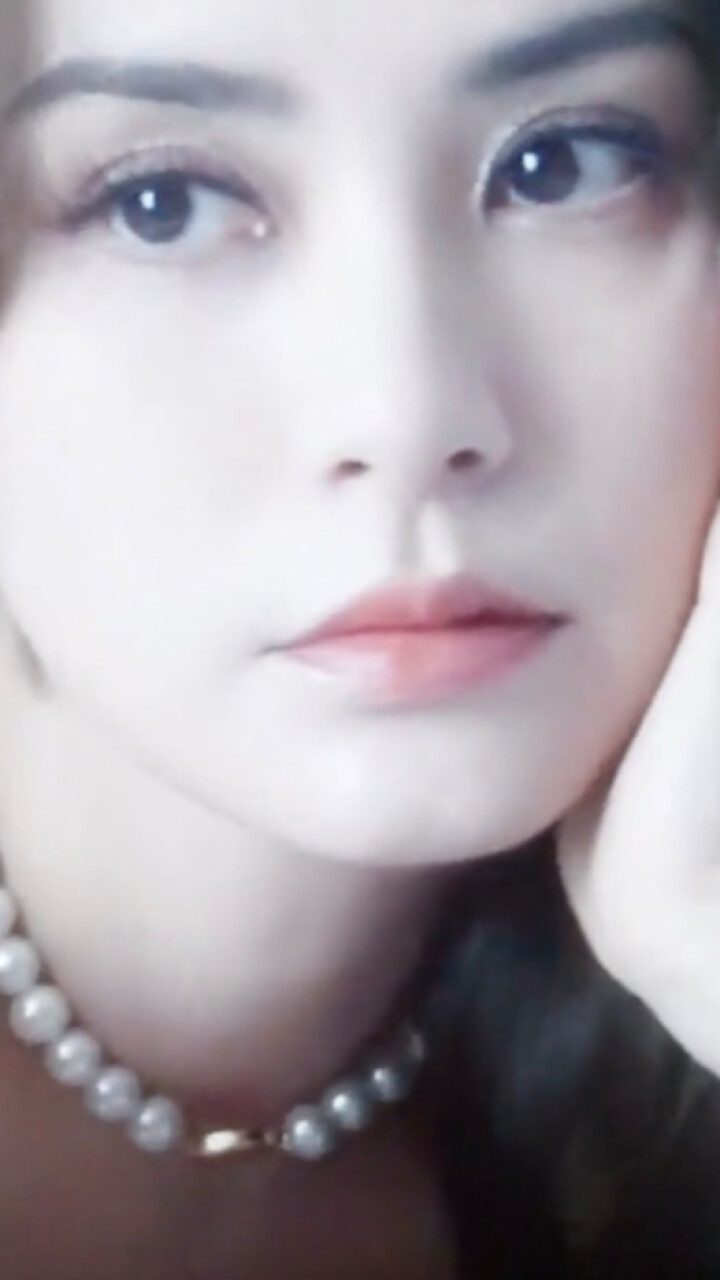 网曝阿娇打赏00年鲜肉男演员、知三当三，工作室尚未回应_腾讯新闻