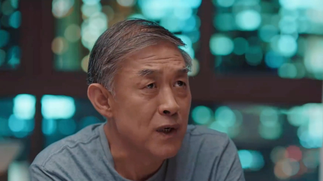 我们的当打之年：袁父得了重病，拿出所有家当给袁歌 腾讯新闻