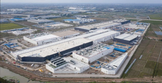 特斯拉上海工厂厂长宋钢离职，将加入一家新兴车企_腾讯新闻