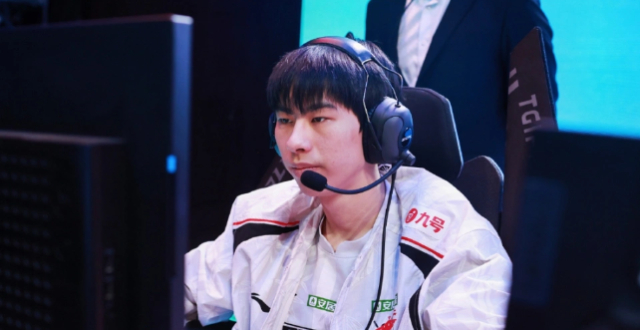 LPL夏季赛前瞻：焕峰替补，小将迎战LWX！UP大战AL_腾讯新闻