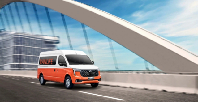 上汽大通MAXUS新途V80 9AT车型上市，售价14.03万起_腾讯新闻