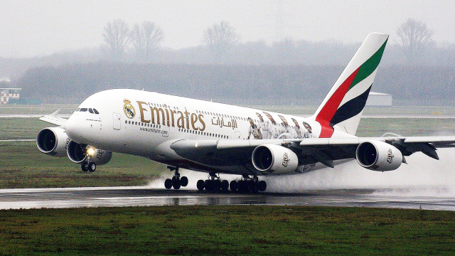 A380能坐下800人，为什么只选择500座布局？_腾讯新闻