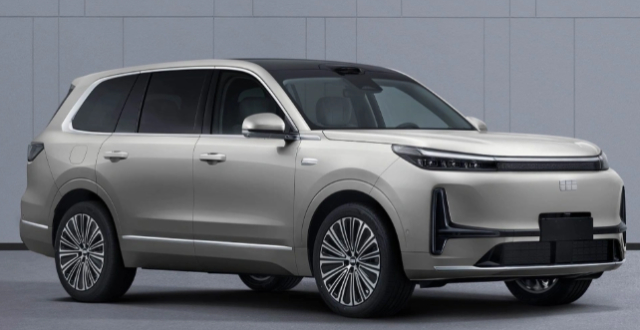 理想i6亮相，蔚来L90换尾标，吉利申报换电增程车！6月工信部车展来了_腾讯新闻