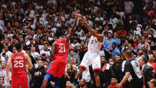 5年前的今天莱昂纳德绝杀76人！NBA历史唯一抢七压哨绝杀_腾讯新闻