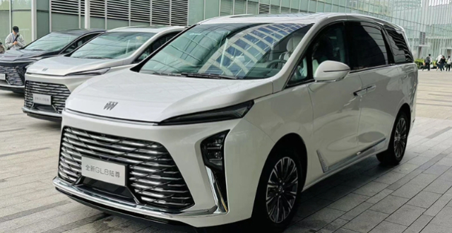 售26.99-33.99万元 别克新一代GL8陆尊正式上市_腾讯新闻