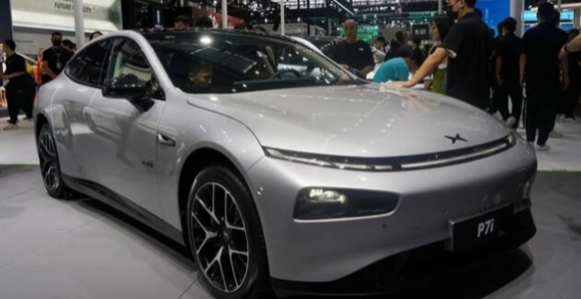 事关OTA升级！近300位小鹏P7车主发联名信：我们是不是被小鹏抛弃了_腾讯新闻