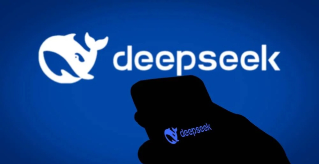 DeepSeek宣布开源DeepGEMM_腾讯新闻