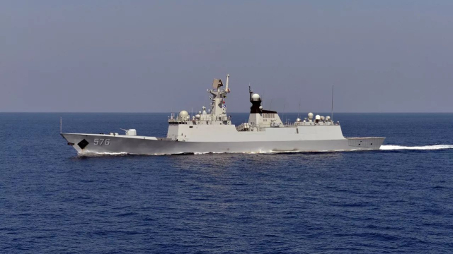 红旗16发生多次变化，射程再破新高，054A可客串盾舰_腾讯新闻