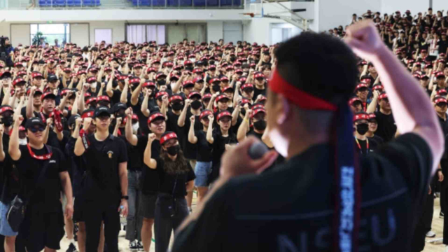 韩国三星电子最大工会罢工4天：以向资方施压，提高员工工资和奖金_腾讯新闻