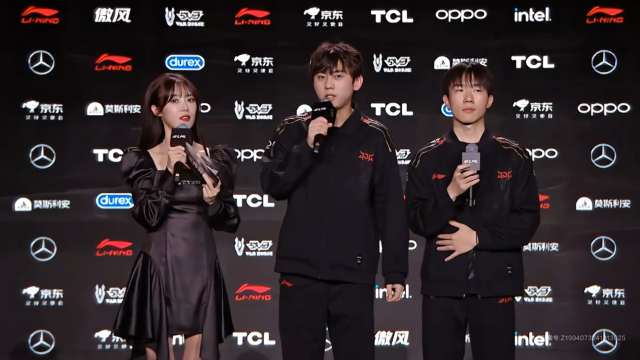 赛后采访JDG上辅：认真研究了TT，觉得Ale打的很好很幽默_腾讯新闻