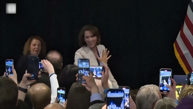 哈里斯抨击马斯克：有一个未经选举产生的亿万富翁，他不应该拥有比人民更大的发言权_腾讯新闻