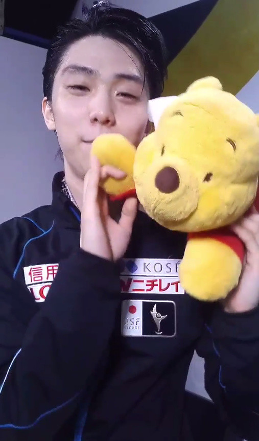 迪士尼竟出了“yuzu pooh”！这是为羽生结弦订制的？_腾讯新闻