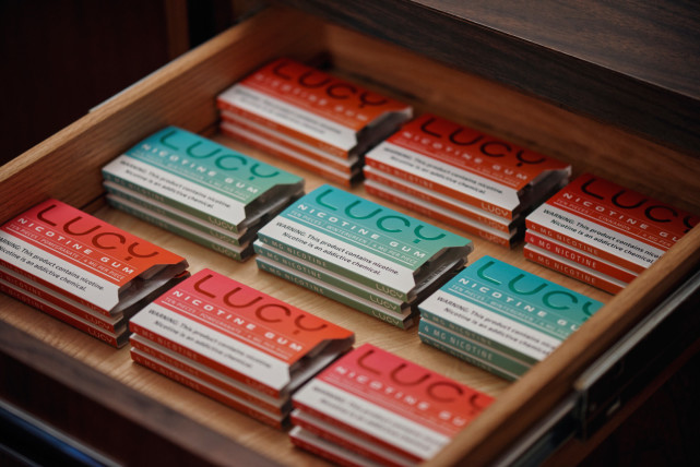 推出尼古丁口香糖，美国创企“Lucy Goods”想成为下一个Juul_腾讯新闻