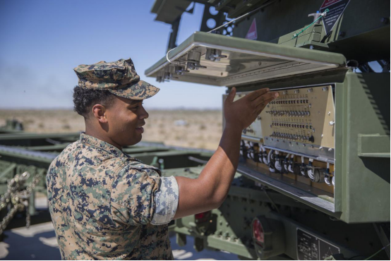 美海军陆战队检测战区反导雷达，曾协同F-35隐身战机拦截巡航导弹_腾讯新闻