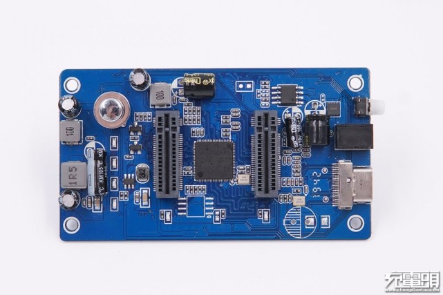 拆解报告：ACASIS阿卡西斯M.2 NVME固态移动硬盘座M03_腾讯新闻