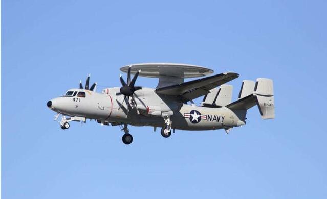 性能直追美E2D预警机，空警600雷达受瞩，大圆盘里到底装些啥？_腾讯新闻