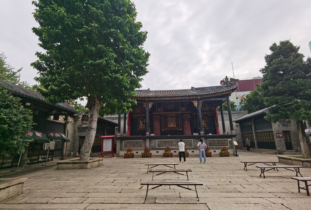 佛山祖庙供奉着何方神明？为何叫祖庙？门口为何立新人铜像？_腾讯新闻