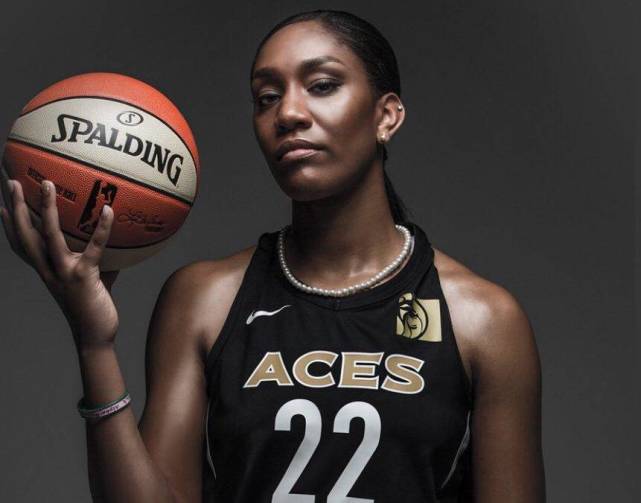 2K21评WNBA现役“五朵金花”，当世女篮最强5人亮相_腾讯新闻