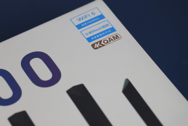 首发4K QAM技术带来更快连接速率 小米路由器 AX6000开箱体验_腾讯新闻