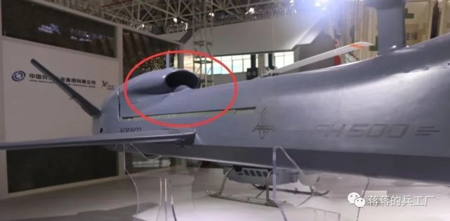 中国FX500中程高速无人机，为远火部队装上“锐利鹰眼”！_腾讯新闻