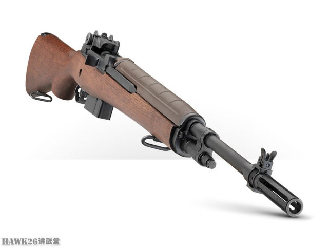 细看：斯普林费尔德M1A步枪 源于M14军用型 满足不同用户需求_腾讯新闻