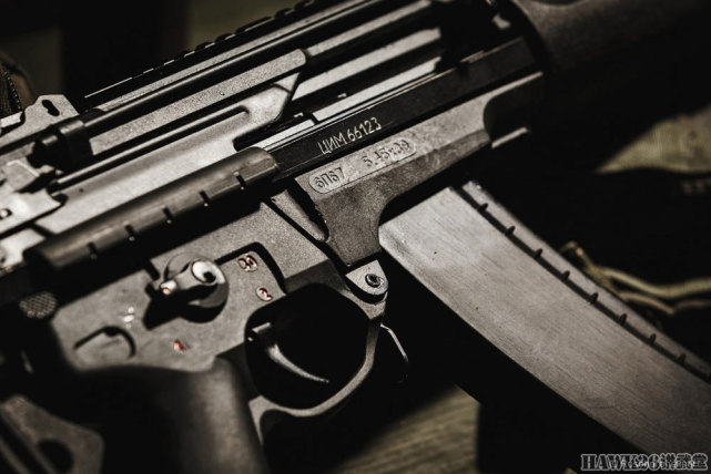 细看：A545/A762突击步枪 采用平衡后坐系统 俄特种部队新型装备_腾讯新闻