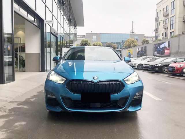 试驾了宝马225i四门轿跑，论操控3系在它面前就是个弟弟｜雷师傅说_腾讯新闻