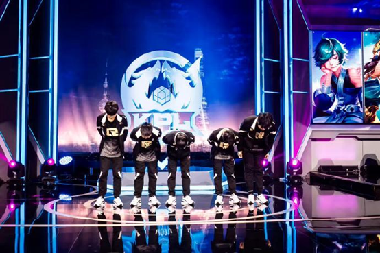 KPL：战至夜半，让二追三，RNGM前功尽弃！_腾讯新闻