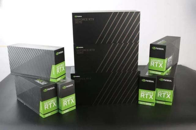 RTX GPU 创作性能一骑绝尘！多款N卡与A卡渲染性能横向评测_腾讯新闻
