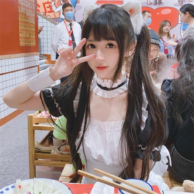蔡萝莉素颜有多美？1张截图暴露真实颜值，网友：不如乔碧萝！ 腾讯新闻